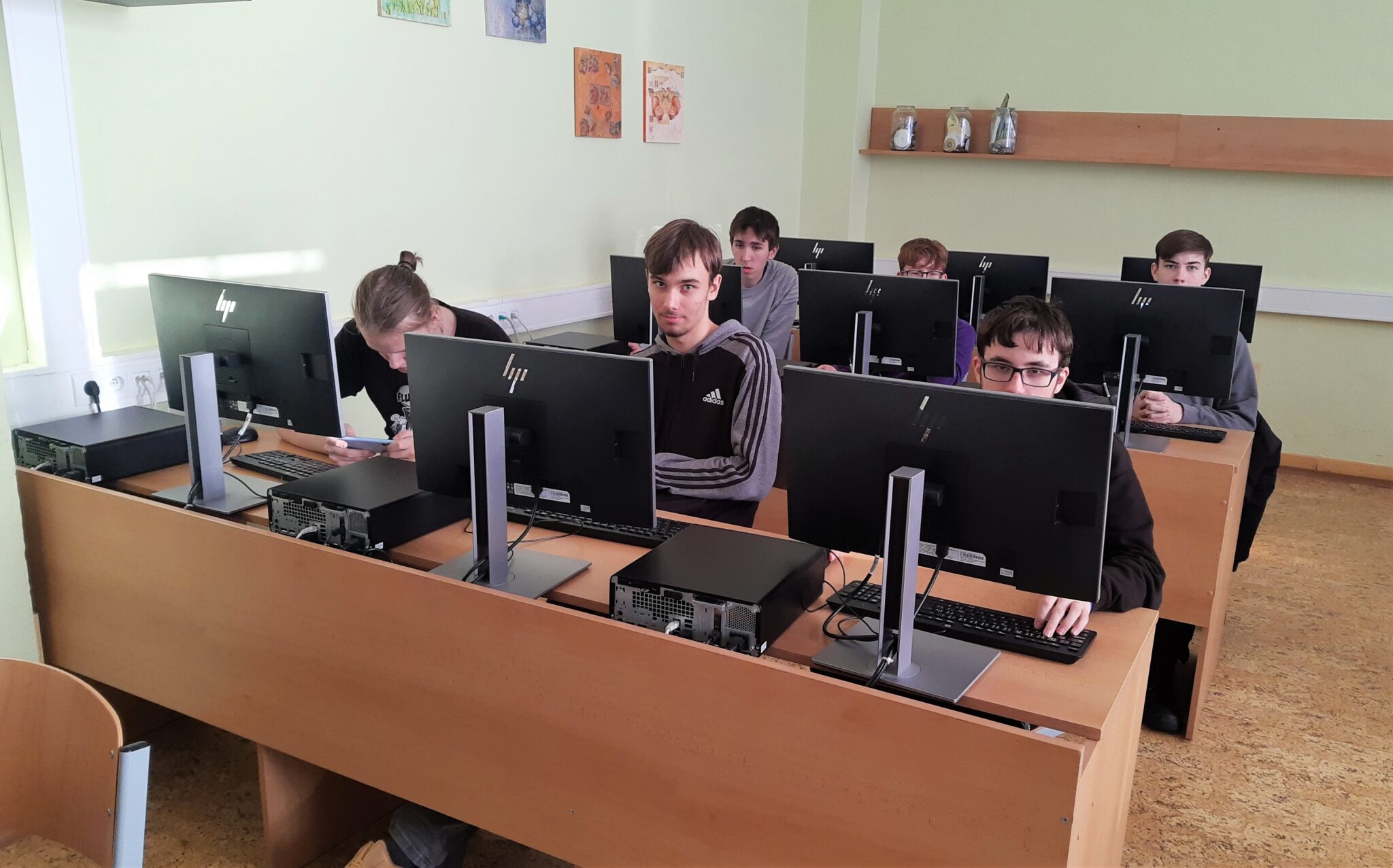 Bobřík informatiky - Střední průmyslová škola a Obchodní akademie ...
